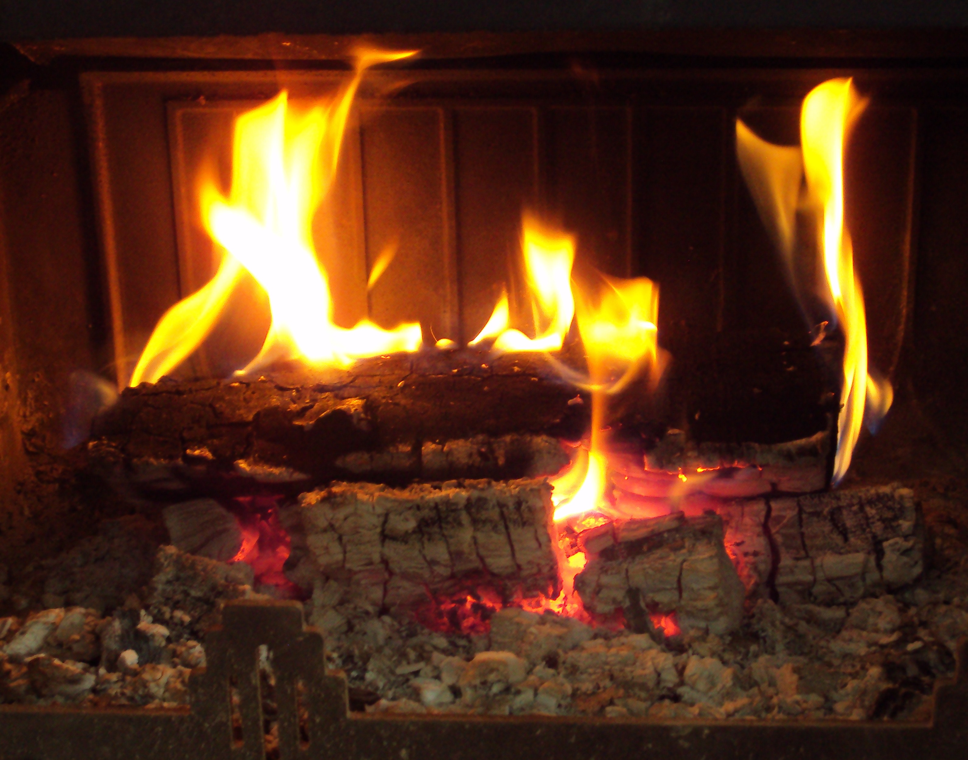 Au Coin Du Feu